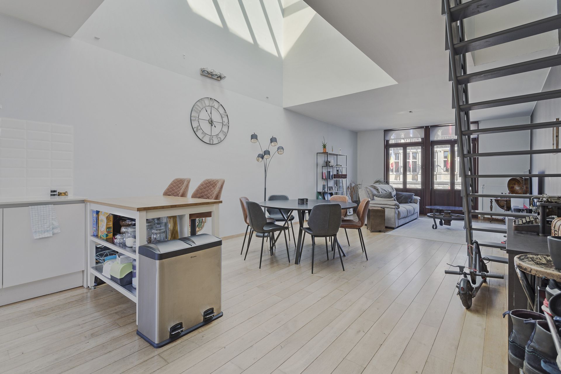 Yally | Huren | 2000-SUIK-34 | 3